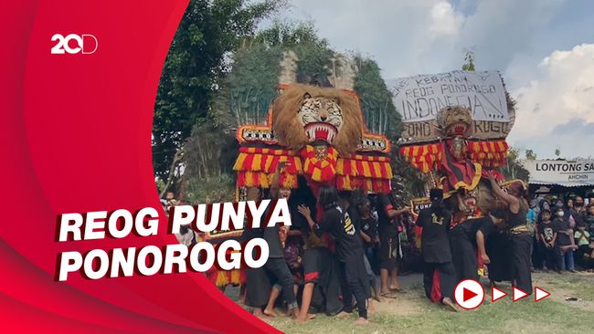 Geram Reog Ponorogo Diklaim Malaysia, Ratusan Seniman Gelar Aksi Geram Reog Ponorogo Diklaim Malaysia, Ratusan Seniman Gelar Aksi