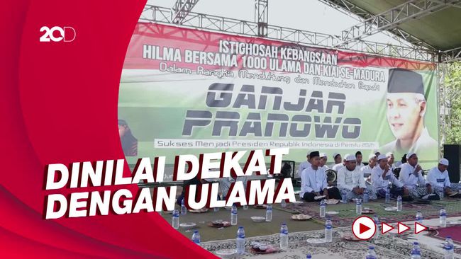 Ribuan Ulama Kiai Madura Dukung Ganjar Jadi Presiden 2024