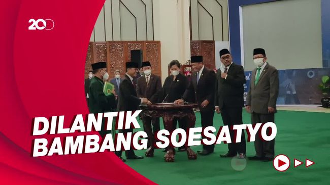 Yandri Susanto Resmi Dilantik Jadi Wakil Ketua MPR Gantikan Zulhas Yandri Susanto Resmi Dilantik Jadi Wakil Ketua MPR Gantikan Zulhas