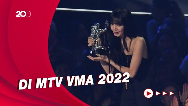 Ungkapan LISA ke BLINK dan BLACKPINK Usai Menang Best K-Pop
