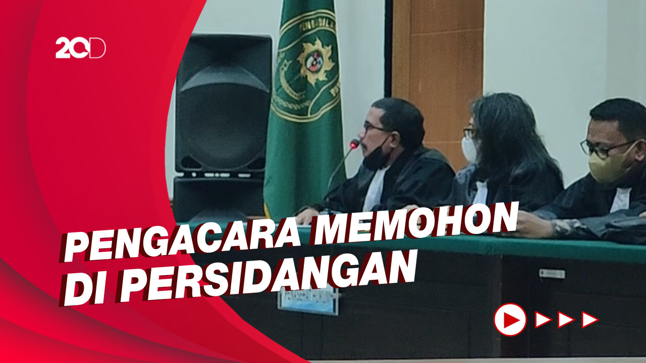 Hakim Masih Pikir-pikir soal Nikita Mirzani Jadi Tahanan Kota Hakim Masih Pikir-pikir soal Nikita Mirzani Jadi Tahanan Kota