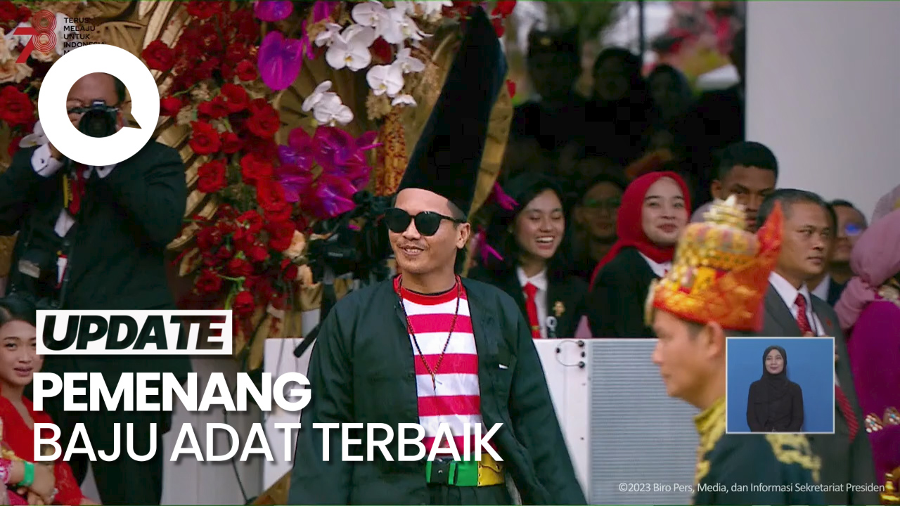 Tawa Jokowi Lihat Tukang Ledeng Berbaju Adat Madura dengan Peci Super ... Tawa Jokowi Lihat Tukang Ledeng Berbaju Adat Madura dengan Peci Super ...