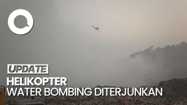 Helikopter Water Bombing Diterjunkan Atasi Kebakaran TPA Sarimukti