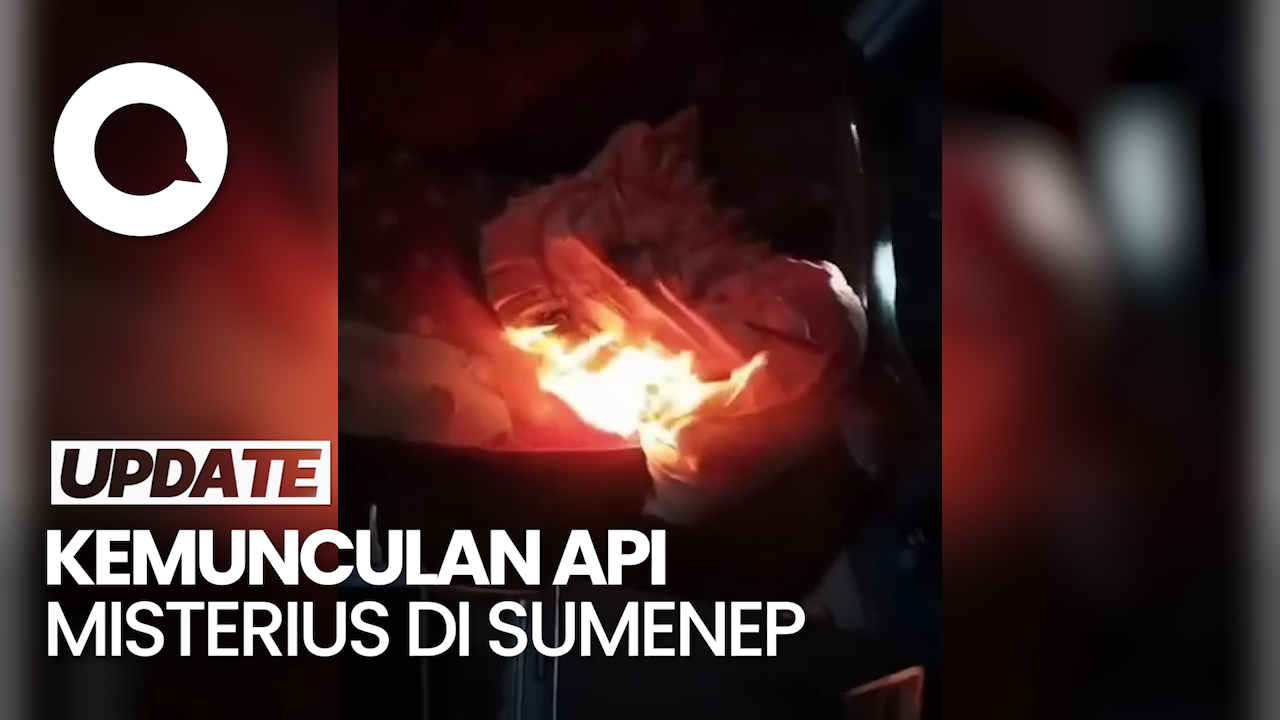 Geger Kemunculan Api Misterius di Rumah Warga Sumenep Geger Kemunculan Api Misterius di Rumah Warga Sumenep