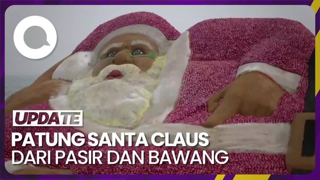 Seniman India Bikin Patung Santa Claus dari Pasir dan Bawang