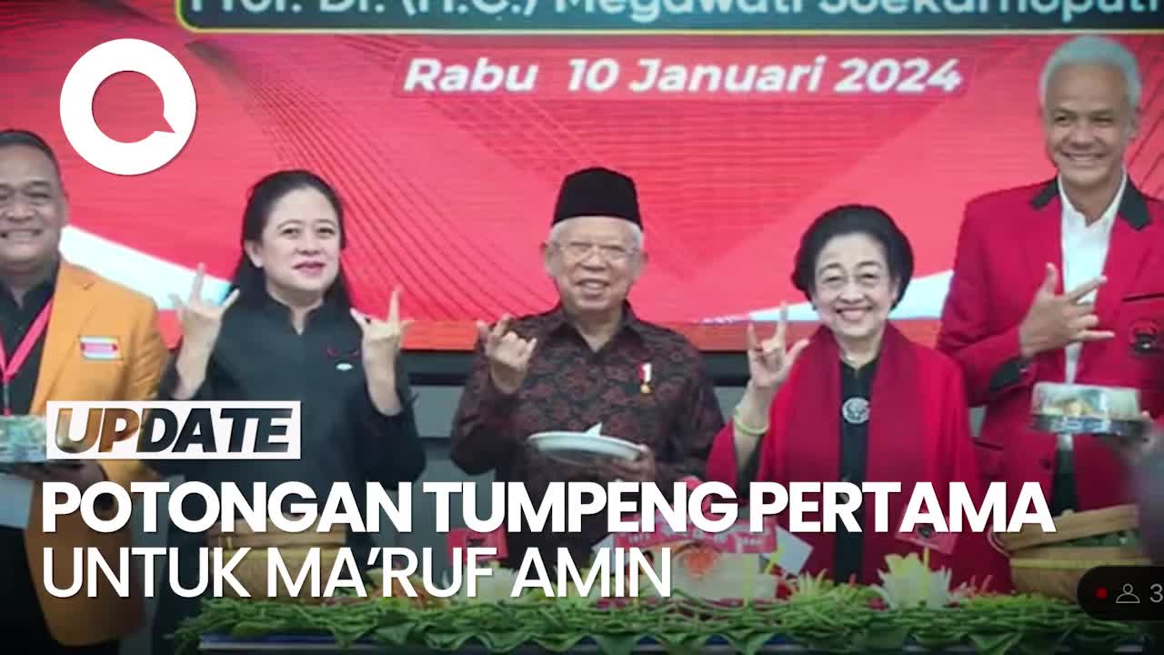 Ma'ruf Amin Terima Tumpeng Pertama dari Megawati, Ikut Salam Metal Ma'ruf Amin Terima Tumpeng Pertama dari Megawati, Ikut Salam Metal