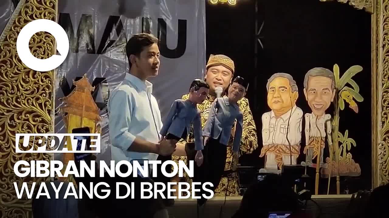 Gibran Nonton Wayang Karakter Jokowi & Prabowo Bareng Warga Brebes Gibran Nonton Wayang Karakter Jokowi & Prabowo Bareng Warga Brebes