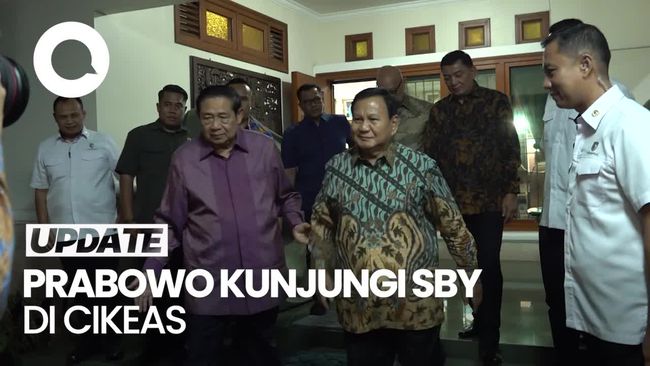 Momen Prabowo Temui SBY saat Silaturahmi di Cikeas Momen Prabowo Temui SBY saat Silaturahmi di Cikeas